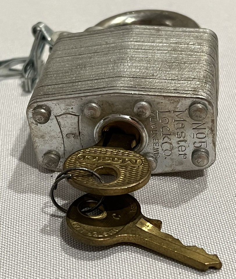 Vintage #5 Master Lock Set Padlock Chain & Keys | eBay