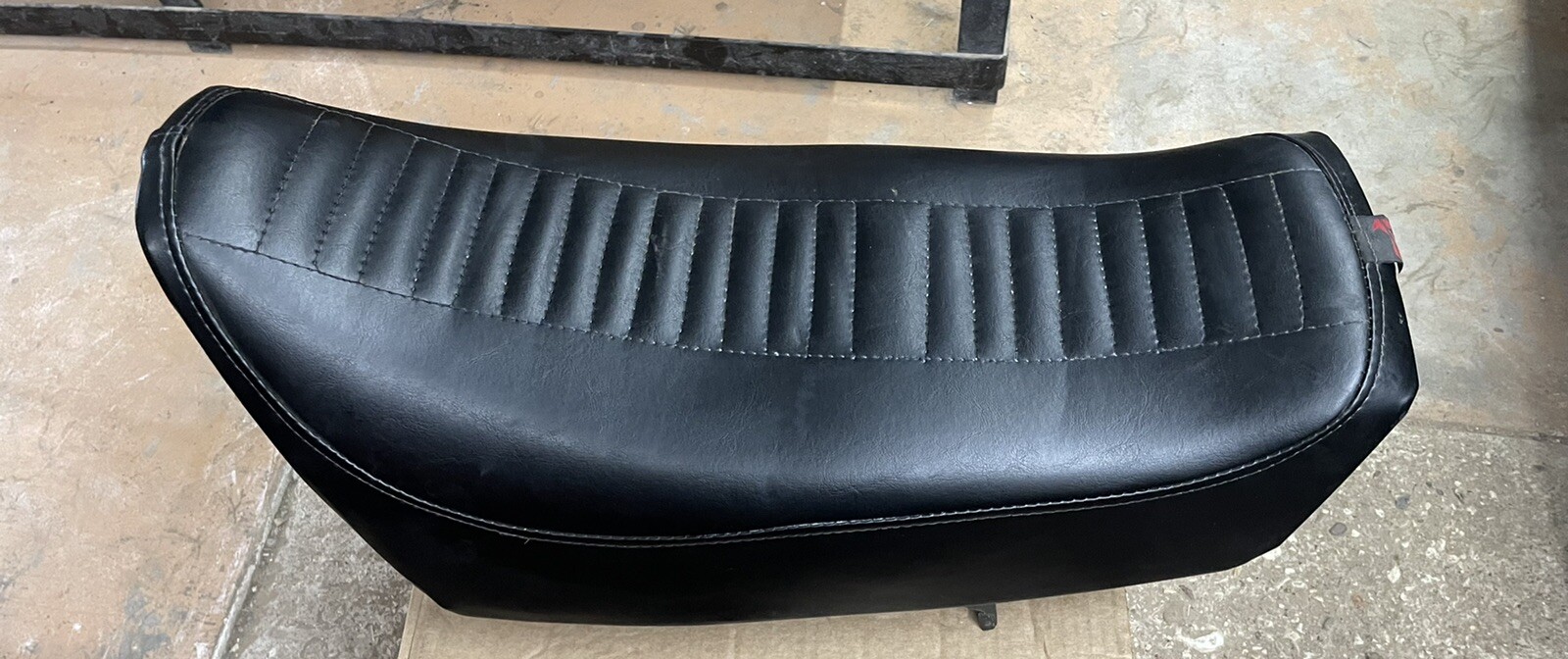1982-1983 Yamaha XZ550RK Seat 14X-W2472-00-00 | eBay