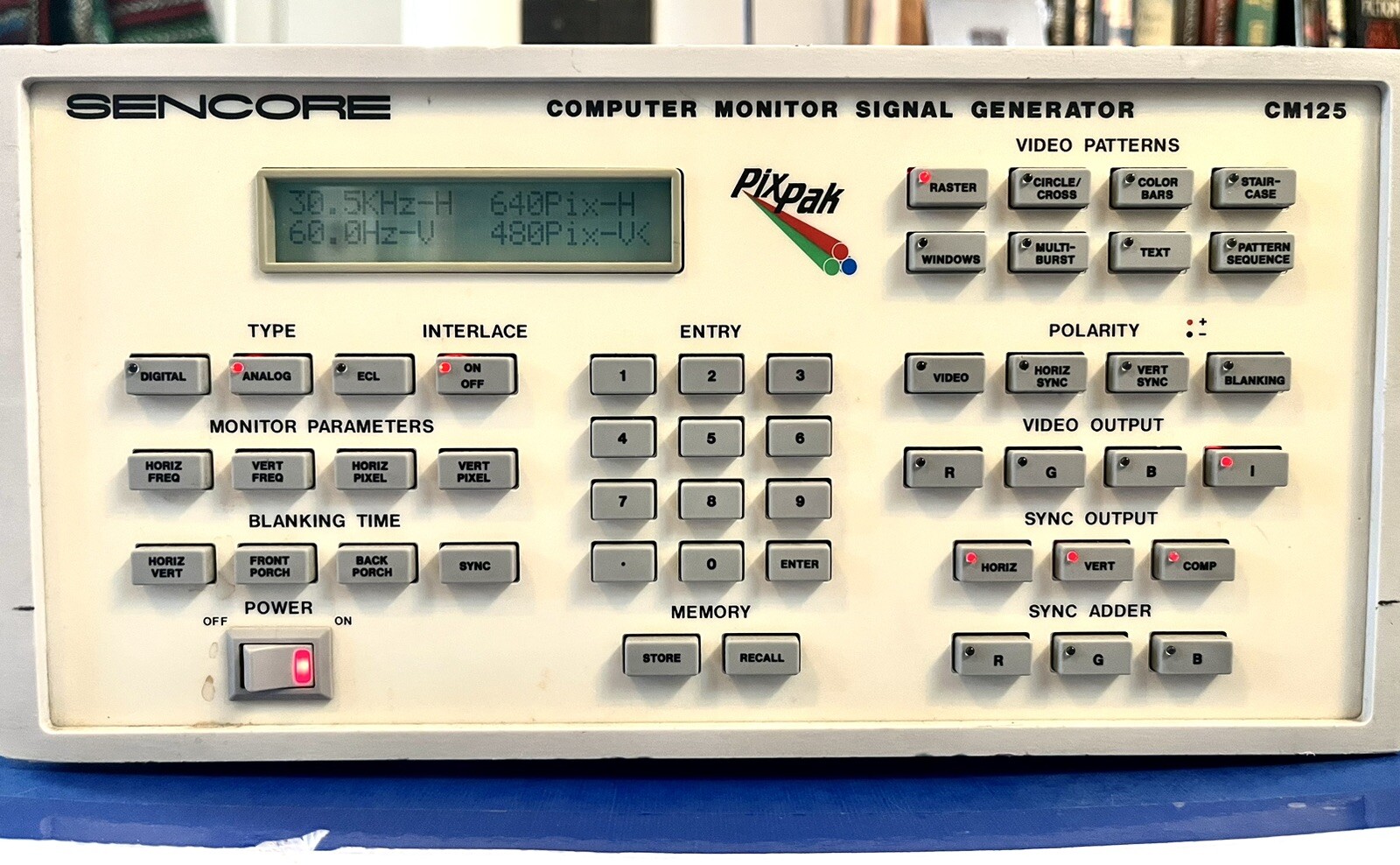 Sencore CM125 PixPak Computer Monitor Signal Generator, Good Working ...