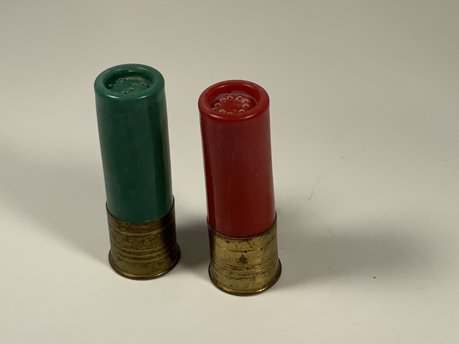PACHMAYR Shotgun Shells Salt & Pepper Shaker Set Vintage Red Green ...
