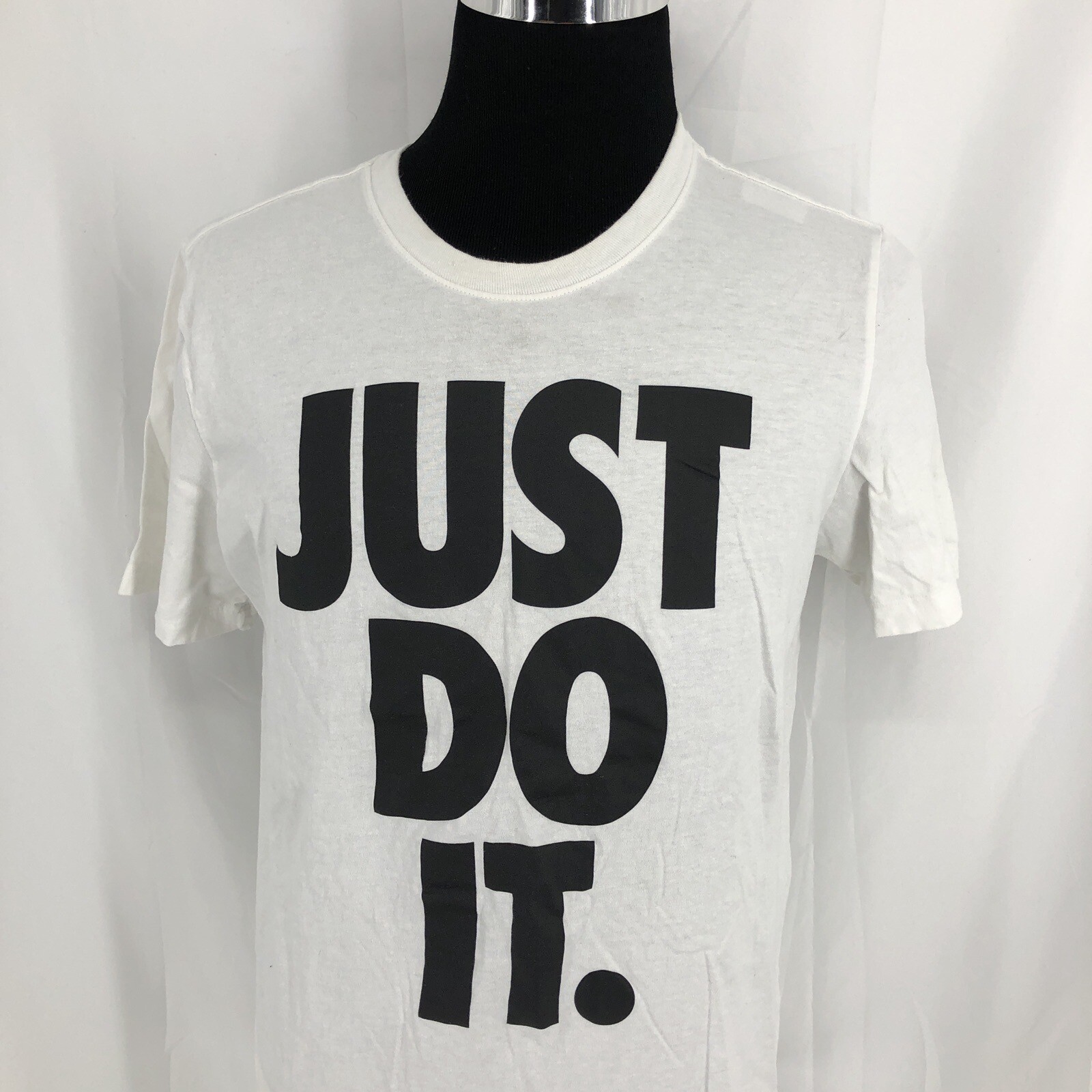 Nike Tee Bold Just Do It Graphic White Short Sleeve T… - Gem