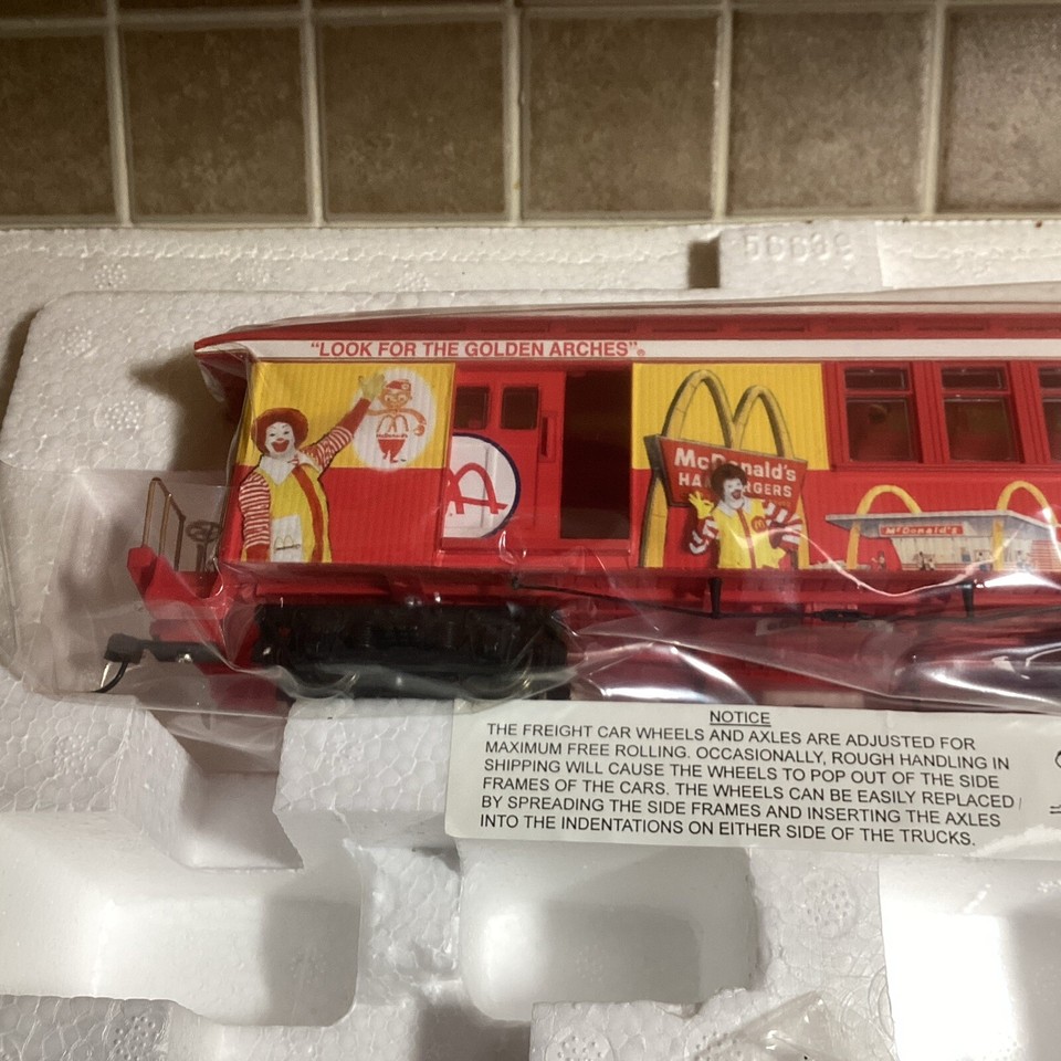 Hawthorne Village Train McDonald's 60s Passenger Car + Trans. Bachmann ...