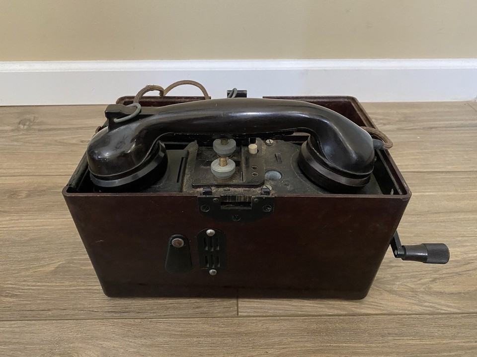 WWII WW2 German Feldfernsprecher 33 FF33 Field Phone! | eBay