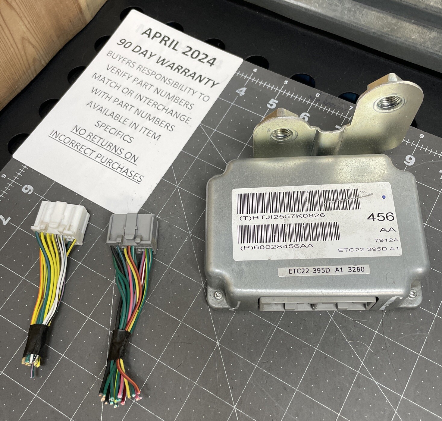 2007 2010 Jeep Compass OEM Transmission Control Module TCM 68028456AA ...