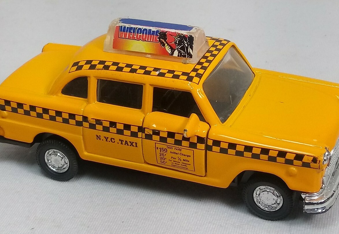 NY Yellow Taxi Cab- Shing Fat LTD NYC Die Cast- Pull Back & Go 5" Collectible | eBay