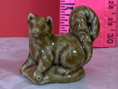 Vintage Wade Whimsie Bushy Tail Squirrel Figurine Real English ...