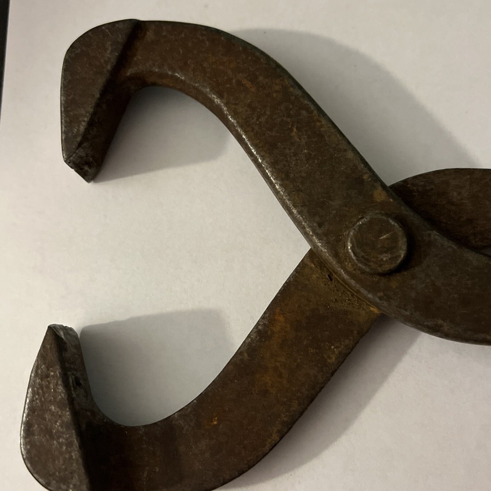 SNAP-ON Tools USA ~ GCP-10 Vacuum Grip GREASE & DUST CAP PLIERS Tool | eBay
