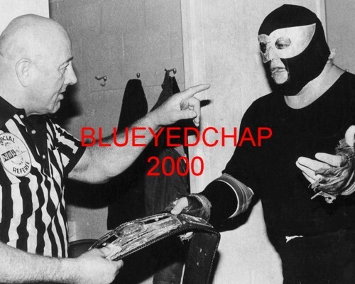 BOB GEIGEL & MASKED DUSTY RHODES WRESTLER 8X10 WRESTLING PHOTO NWA WWF ...