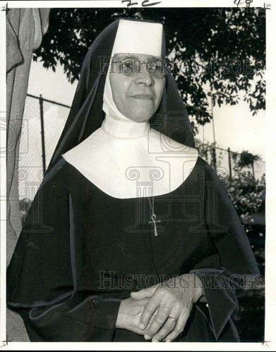 1972 Press Photo Sister Guadelupe Metoyer to mark 50th year as nun ...