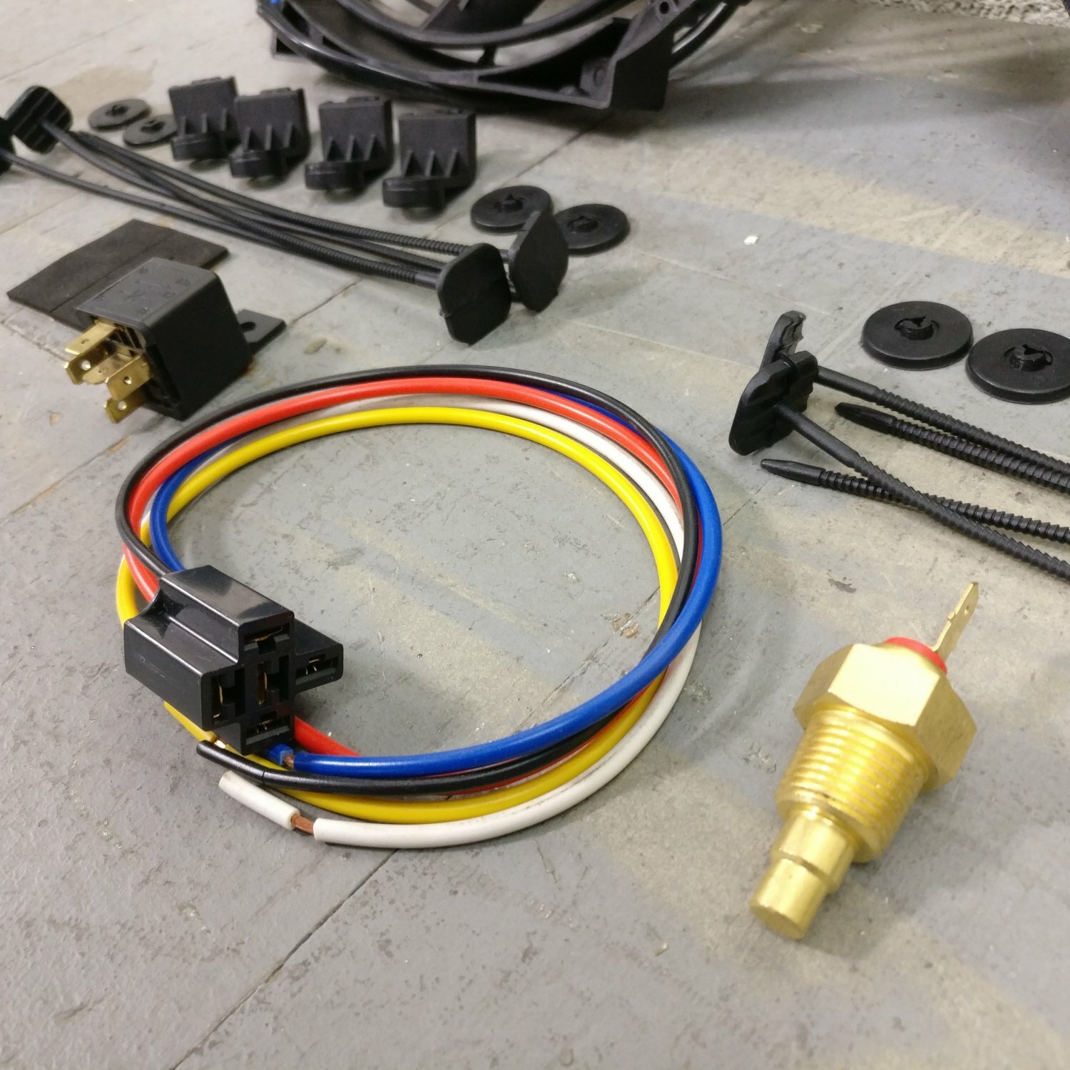 1964-66 GM A-Body Dual 10" 1019 CFM Cooling Fan Fixed Temp Switch Kit ...