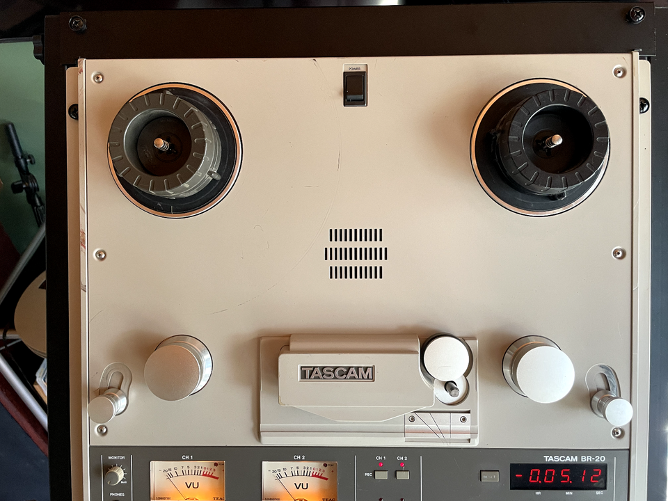 2 track TASCAM BR-20 REEL TO REEL Tape Deck EXCL working - local PU ...