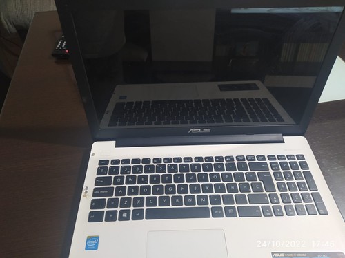 Portátil ASUS F553M - blanco - buen estado - buen precio | eBay