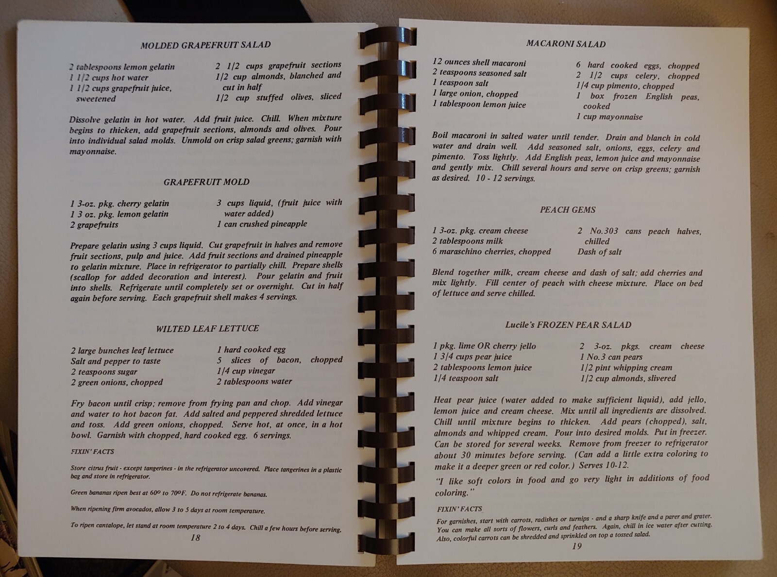 FANCY FIXIN'S SOUTHERN STYLE Cookbook Ruth DeFriese Knoxsville TN ...