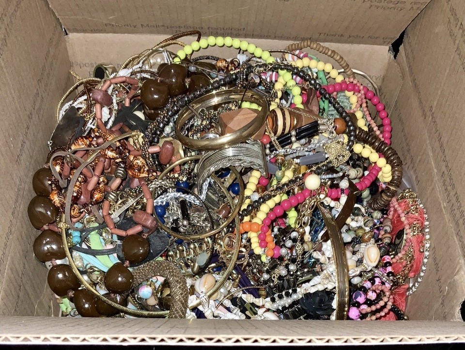 5 Pounds Junk Drawer Estate Jewelry Broken Tangled Unsorted Untested ...
