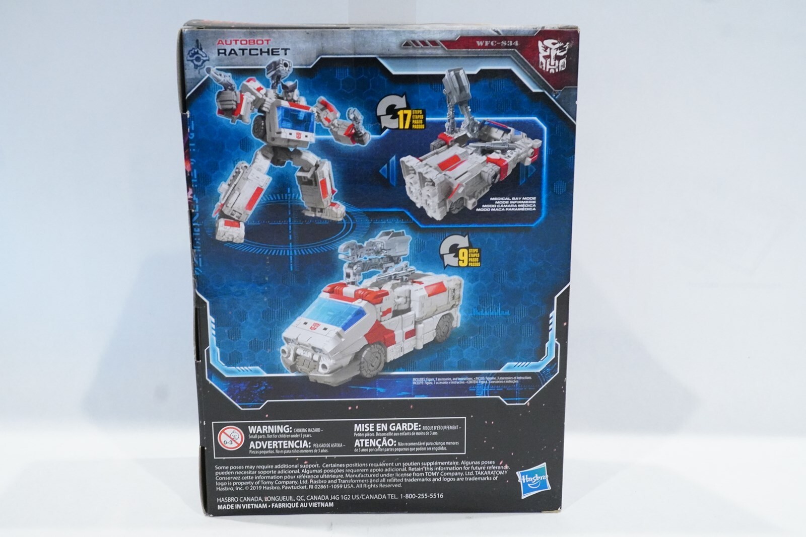 Hasbro Transformers War for Cybertron Ratchet Deluxe Class 6 inch ...