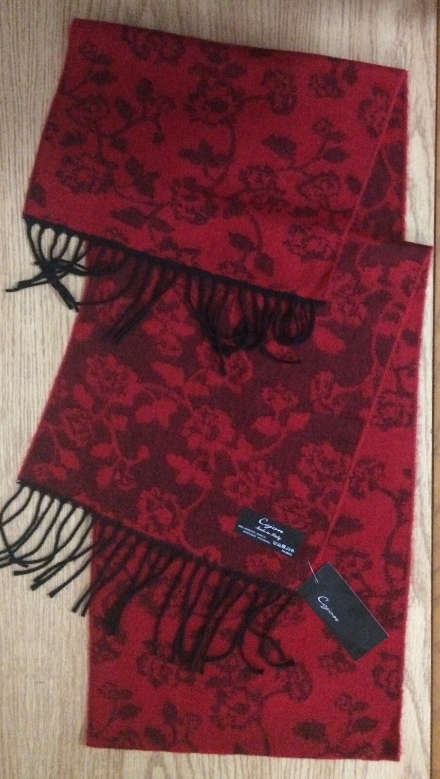 CEJON Red Rose Woven Pattern Fringed Acrylic Oblong Scarf Made in Italy ...