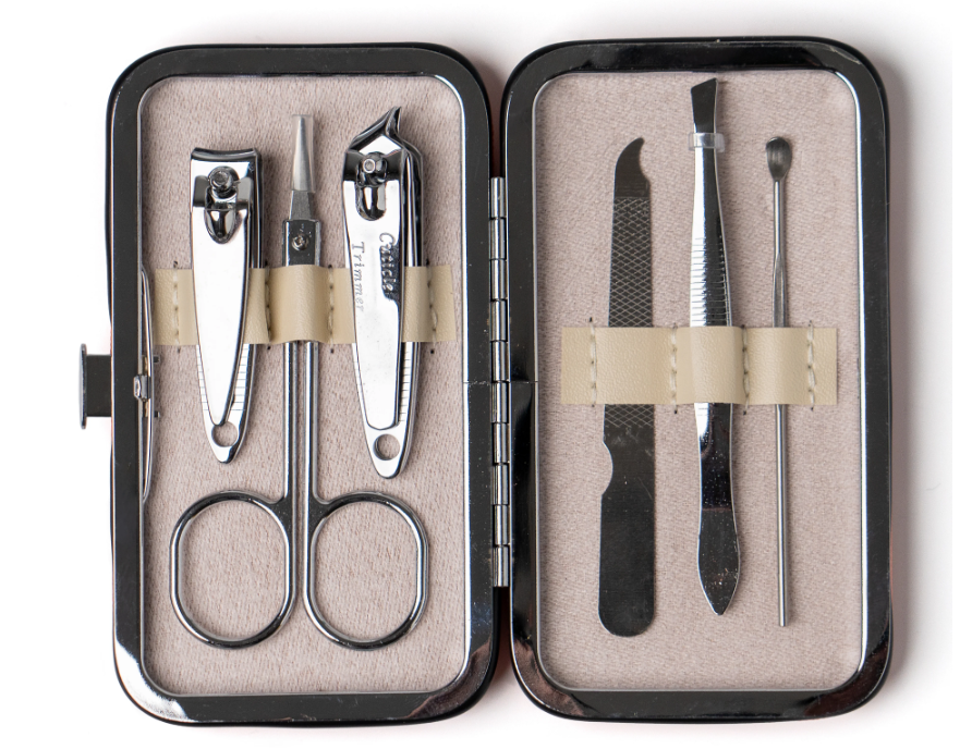 Brand New Olivia Moss Mani Pedi Ready 6-Piece Nail Kit (Pink) | eBay