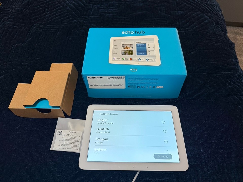 Amazon Echo Hub Smart Home Control Panel with Sanus Stand Alexa Hub ...