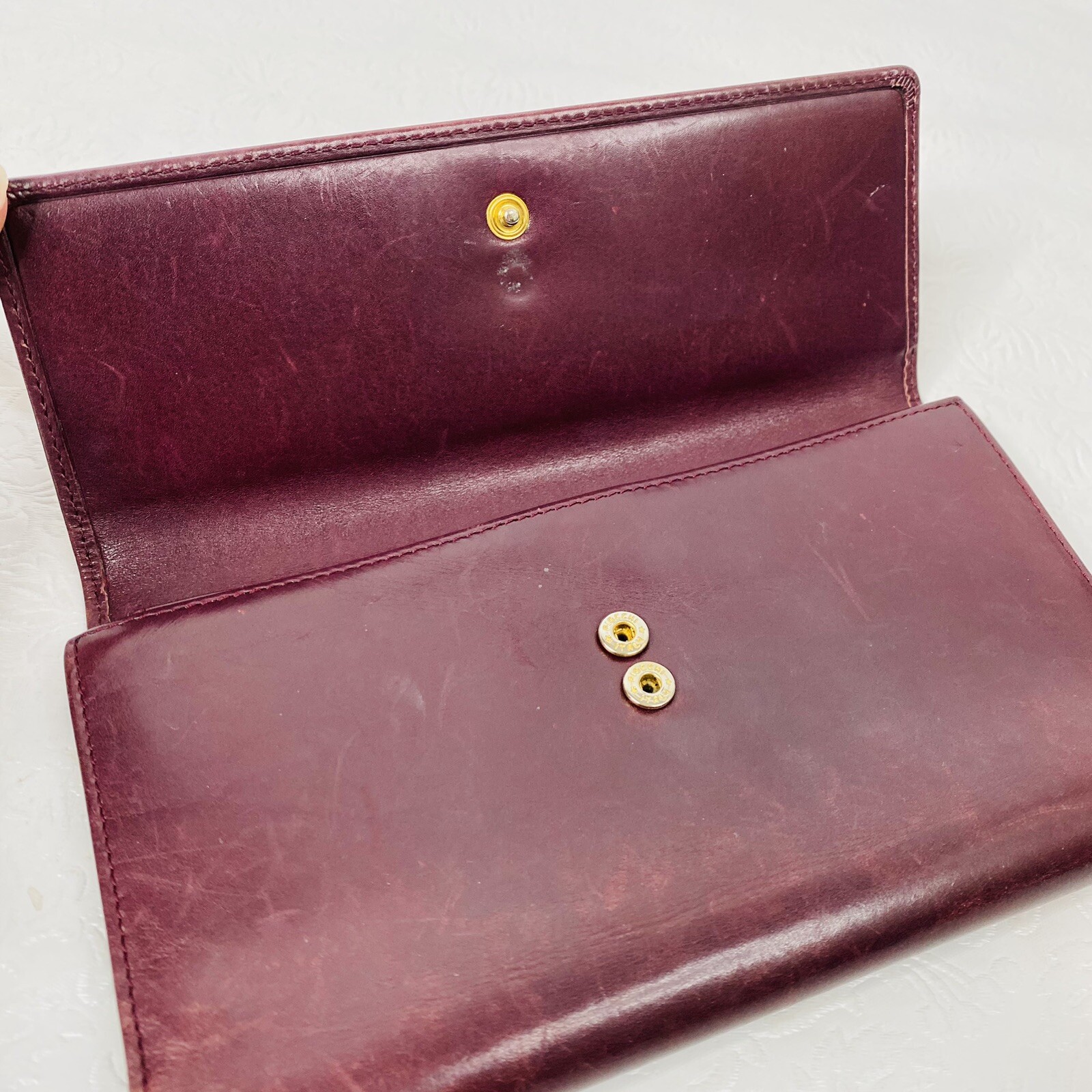 Bosca Romagna Calfskin Burgundy Leather Billfold Wallet Snap Close est ...