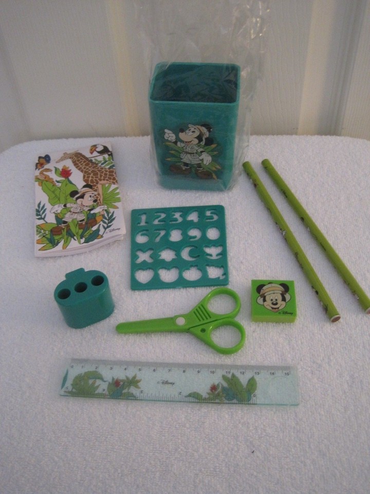Disney Animal Kingdom Desk Set - $19.99 | eBay