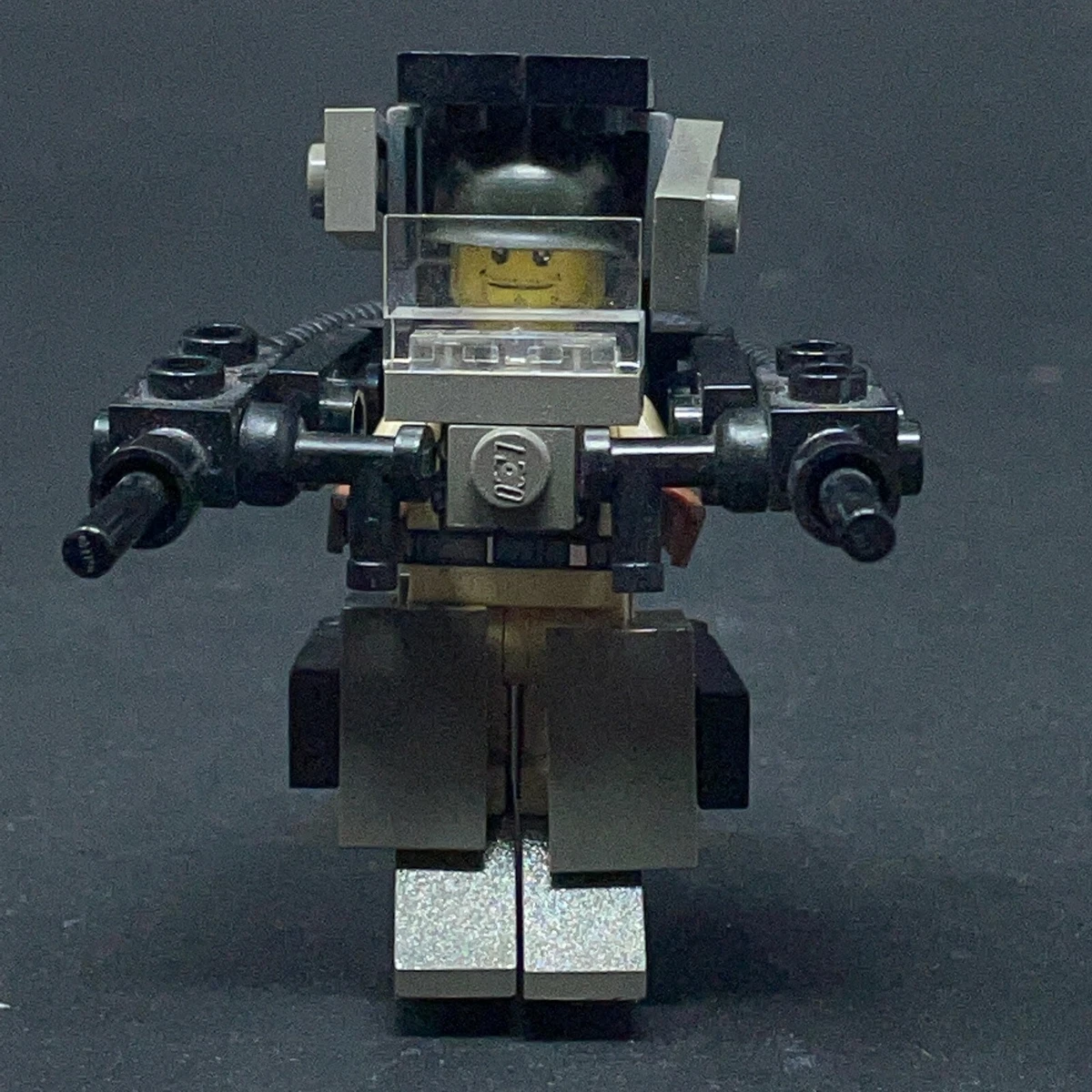 Lego Mini Mech Suit