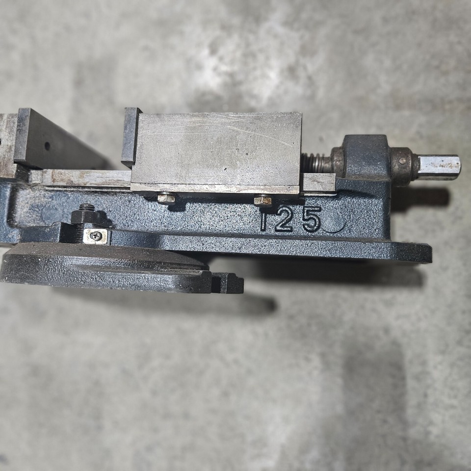 ERON 125 CNC MACHINIST VISE 5" JAWS | eBay