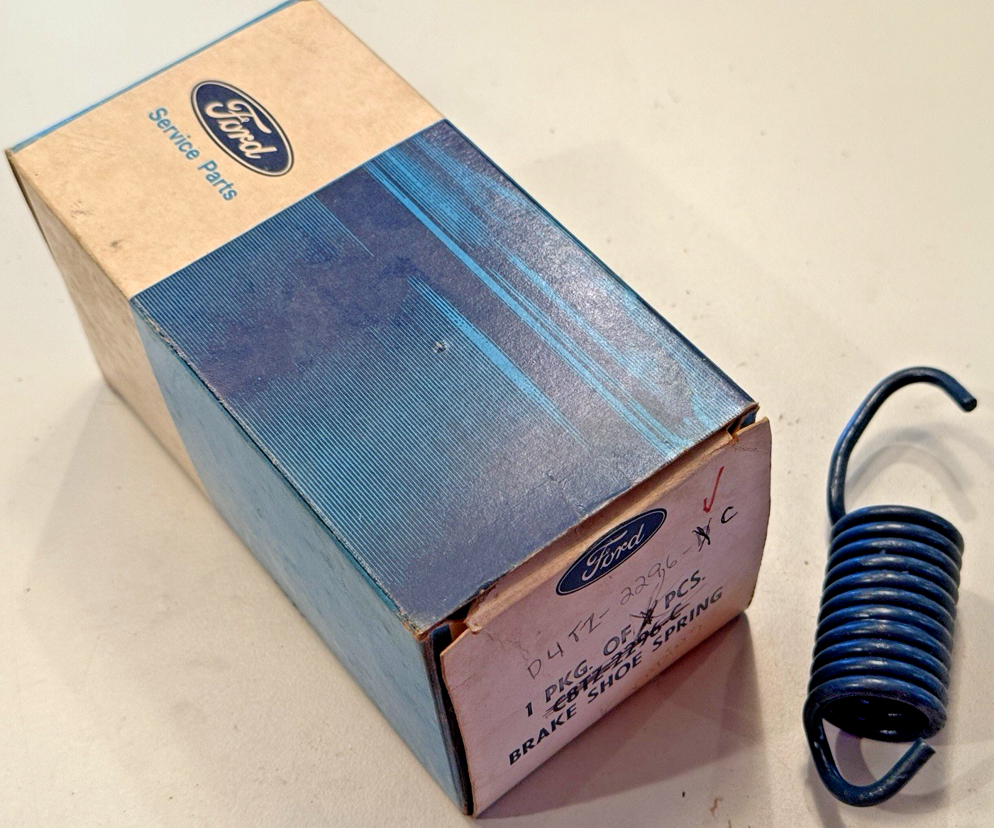 NEW NOS OEM 1968-74 Ford D4TZ-2296-C Brake Spring F600-F800 Kelsey ...