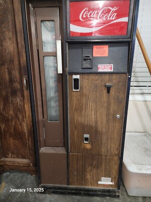Vintage 1960's Coca Cola coke machine | eBay