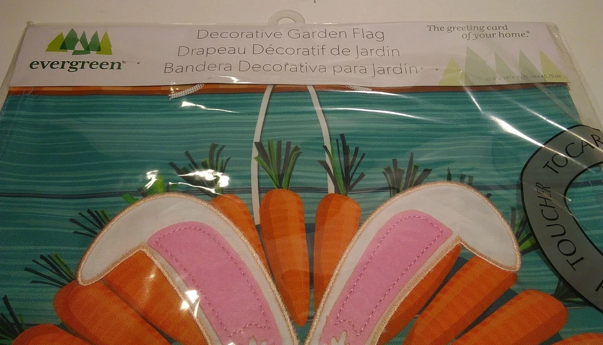 Evergreen Decorative Garden Flags | Shelly Lighting