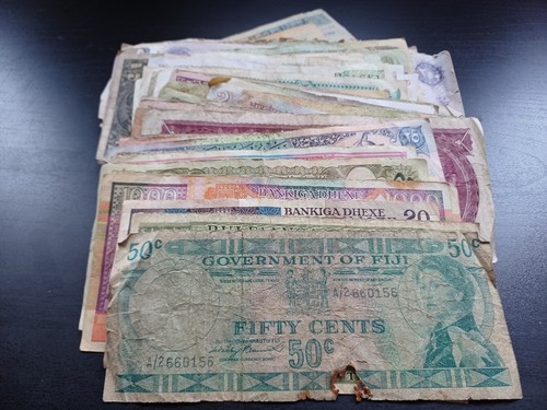 BULK BANKNOTES X 150 - LARGE MESSY AND DIRTY WORLD BUNDLE. INTERESTING ...