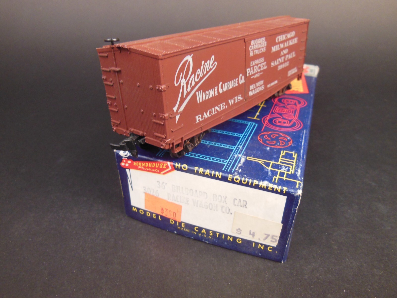 HO SCALE ROUNDHOUSE RACINE WAGON BILLBOARD BOX CAR OB | eBay