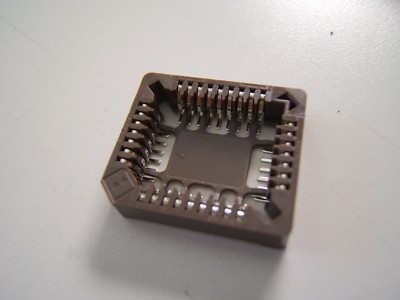 (100) BERG ELECTRONICS PLCC / SOCKET PLC69802-432. 3/4" X 5/8" 32 PIN. | eBay