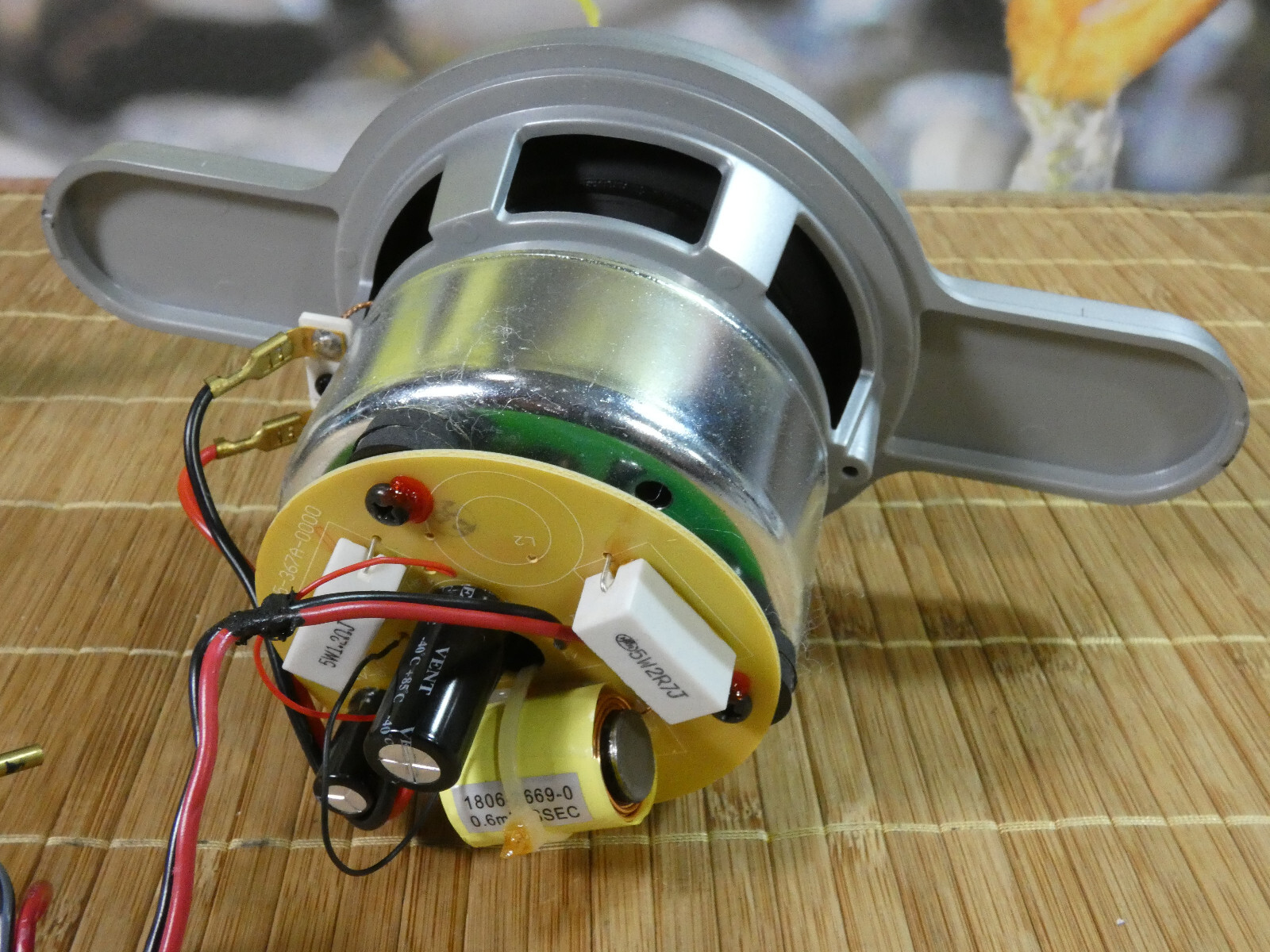 KEF UNI-Q KIT 100 / 200 SPEAKERS. 2 WAY TRANSDUCER + CROSSOVER. TESTED ...