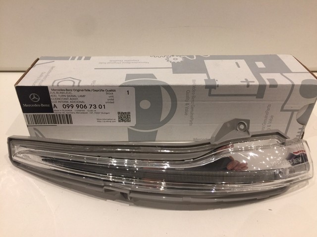 MERCEDES Genuine W205 C Class LH Mirror Repeater Indicator Lamp ...