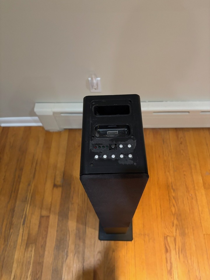 Icraig Stereo Tower Speaker Single CHT907 With Docking For iPhone/iPod ...