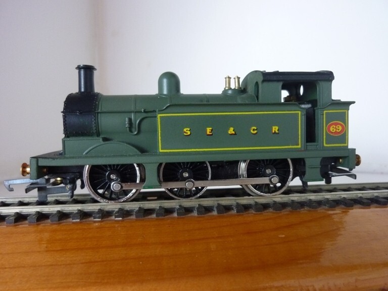 Wrenn W2201 SECR 0-6-0 Class R1 - mint and boxed - rare model | eBay UK