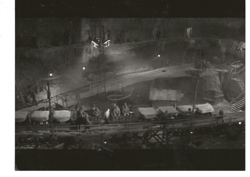 James Bond *The Spy Who Loved Me* Noel HARDING-Crewman-Signed 10x8 Pic ...