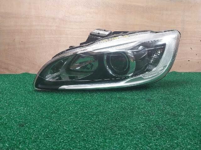 VOLVO S60 (2017) LH Headlight Assembly 31420253 | eBay