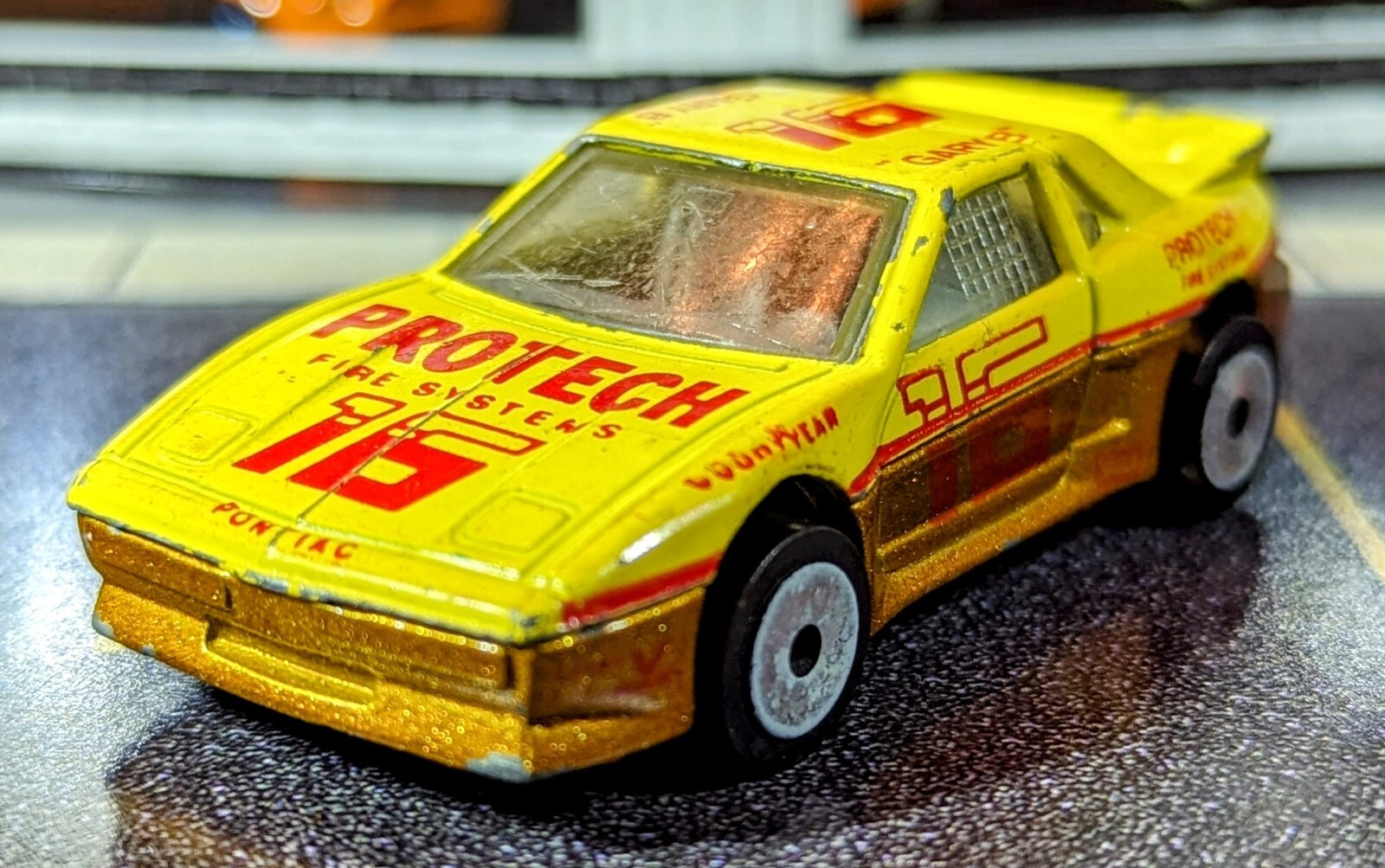 Matchbox Pontiac Fiero Yellow/Gold Loose Mirror Wheels | eBay