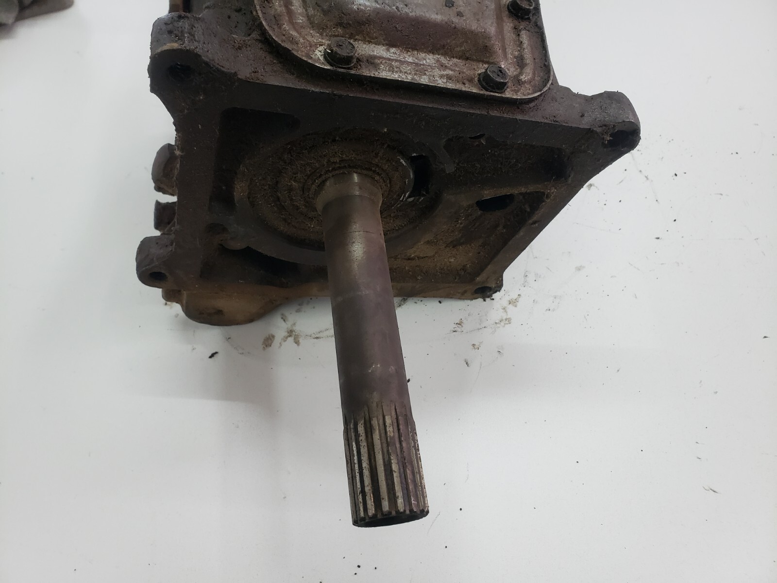 OEM Chevy Corvair Transmission Assembly Case Gears 3837982 - 1964 3-spd ...