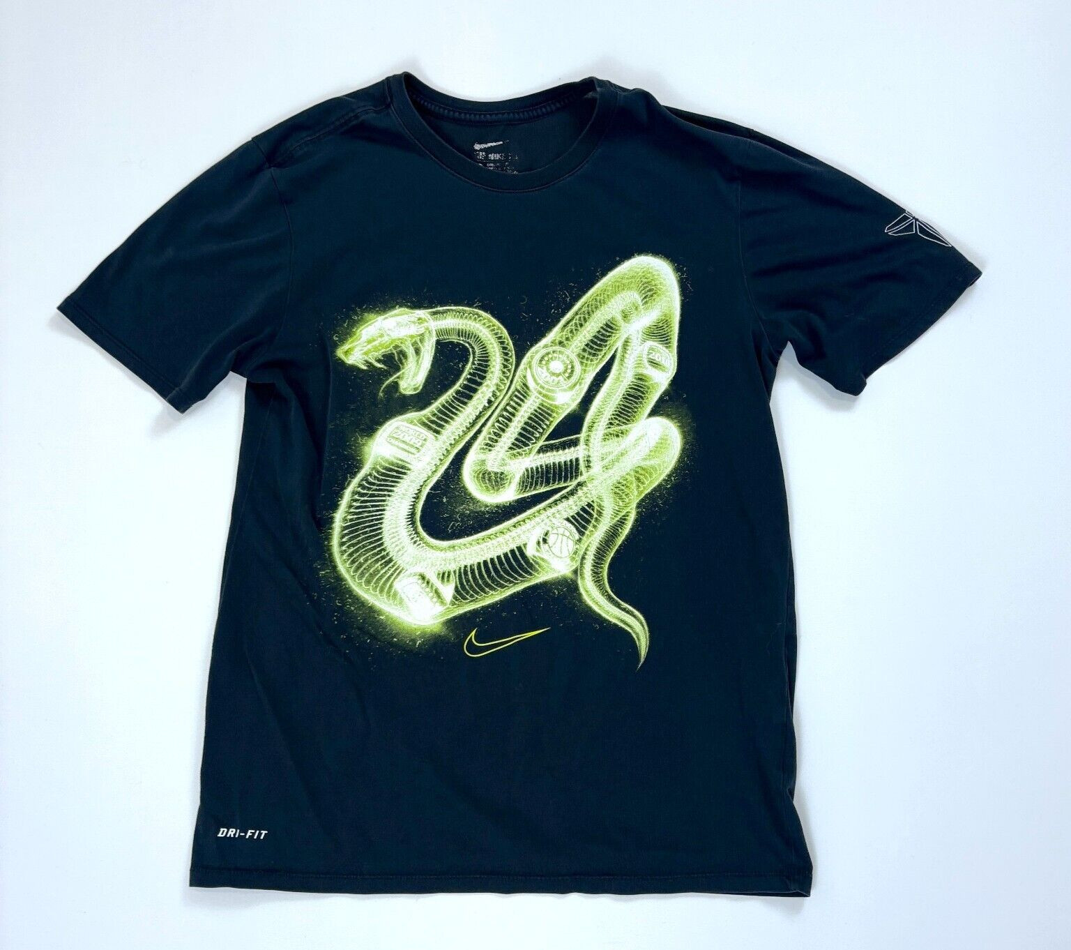 Nike Kobe Bryant Mens Black Mamba Snake Graphic T Shi… - Gem