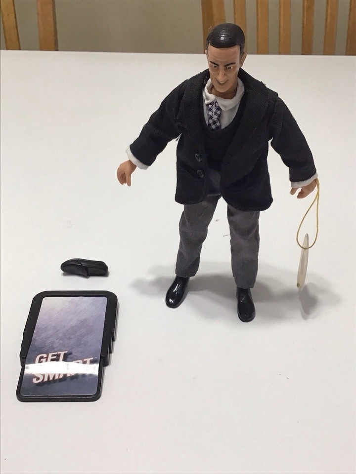 EXCLUSIVE PREMIERE MAXWELL SMART GET SMART ACTION FIGURE W/SHOE PHONE ...