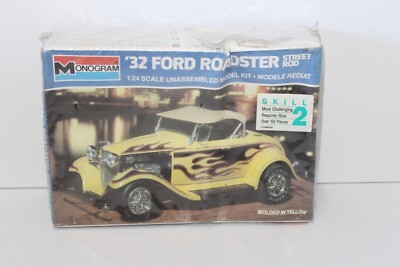 MONOGRAM 32 FORD ROADSTER STREET ROD 1:24 SCALE MODEL KIT (1985) NEW ...