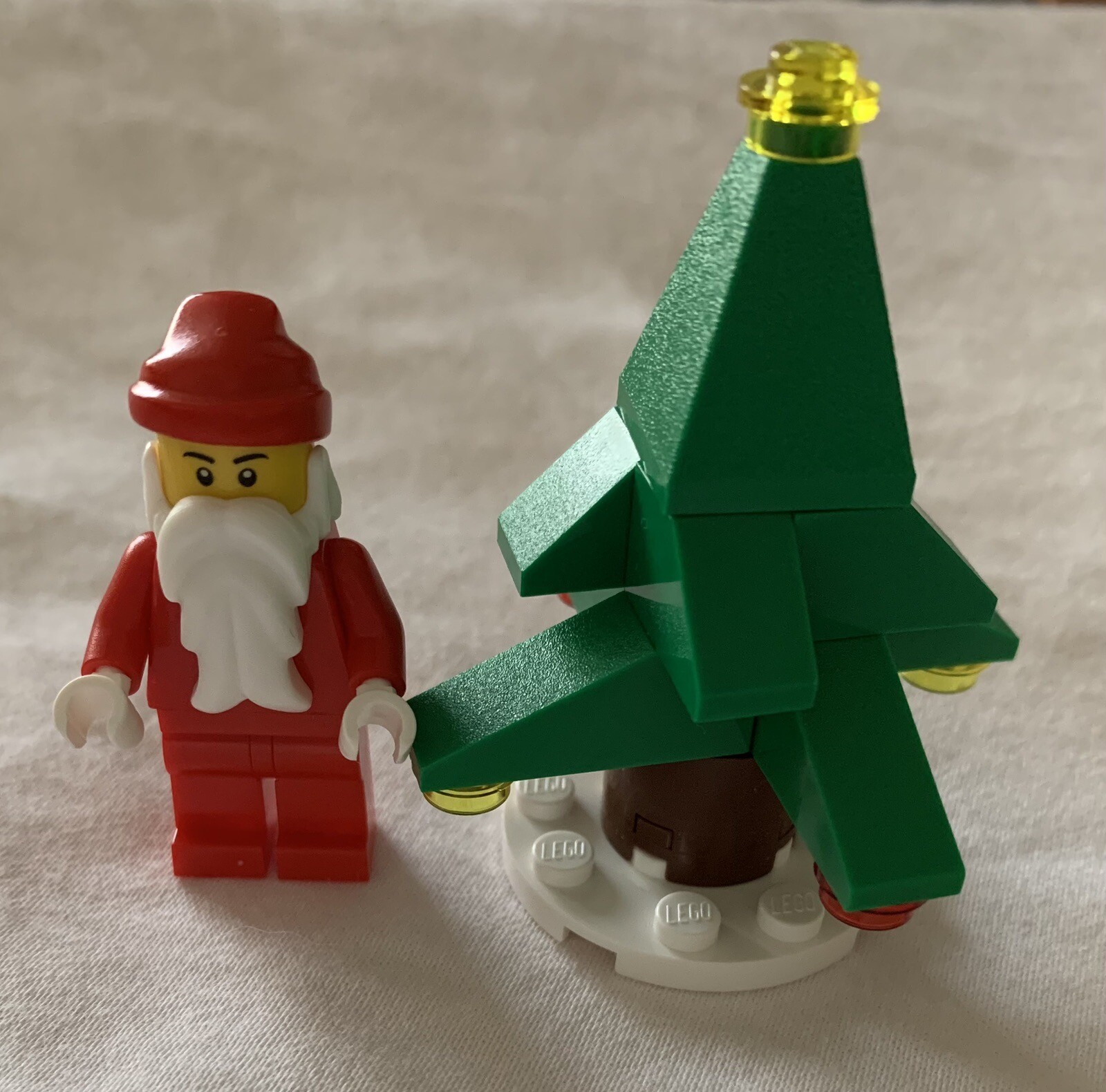 Lego Santa Mini-figure and Christmas Tree | eBay