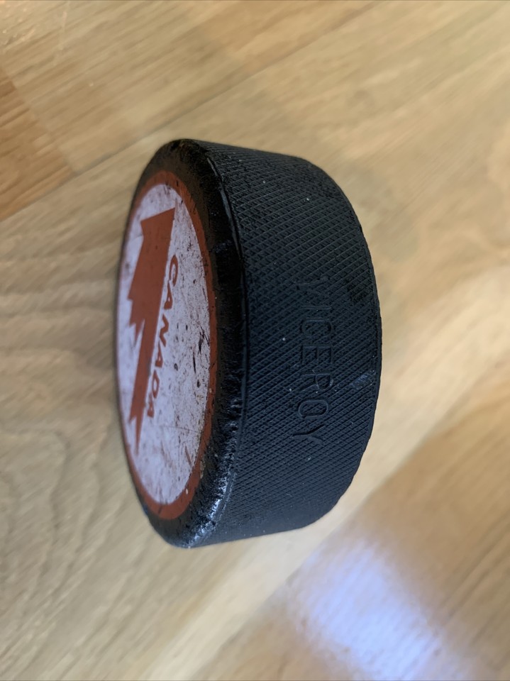 Canada Maple Leaf Split Logo VINTAGE WHL NHL Viceroy HOCKEY PUCK | eBay