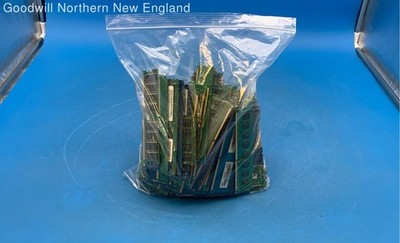 5lb Lot of Assorted Ram Memory Sticks mixed DDR Gold Recovery E Scrap ...