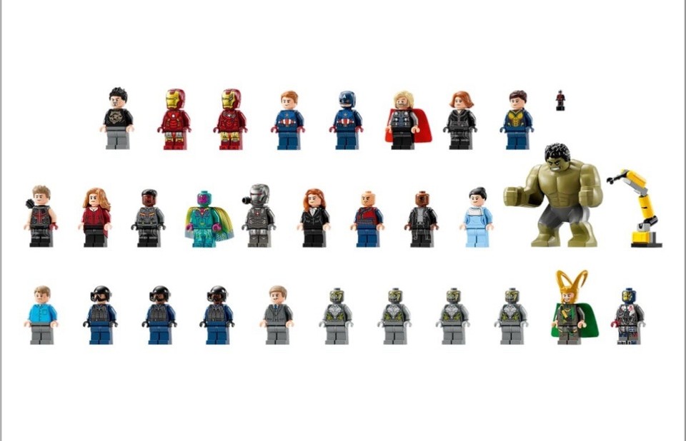 Unbuilt Lego Marvel: Avengers Tower (76269) With 5201 Pcs. Generic ...