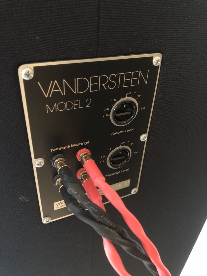 VANDERSTEEN Model 2Ci Audiophile Floor Speakers & stands LOOK & SOUND ...