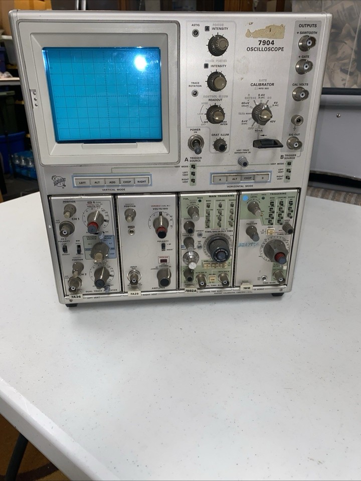 Tektronix 7904 Oscilloscope w/ 7/A226 7A29 7892A 7810 | eBay