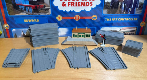 Thomas & Friends Bandai Nakayoshi Track Station Lot | eBay
